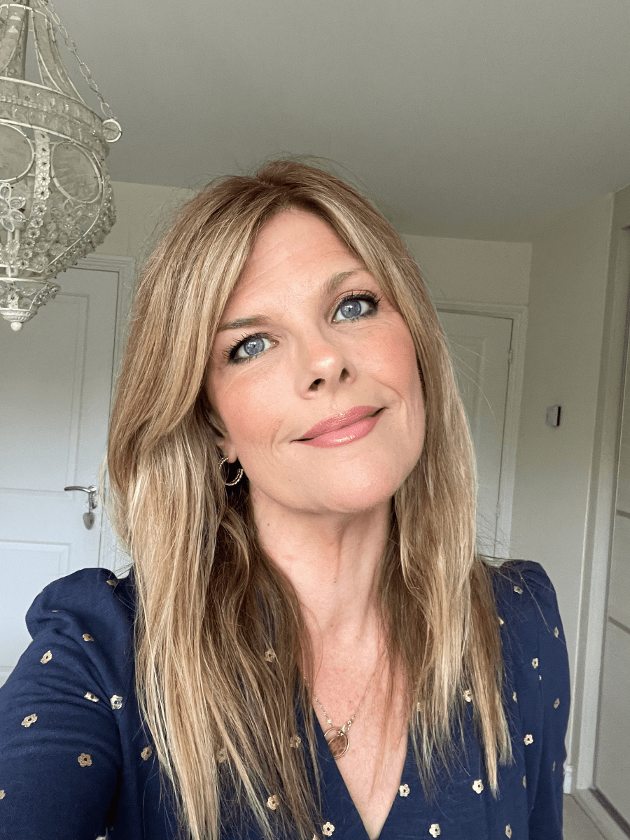 Nikki Stratton to take part in Flarewave Festival 2023 as a panellist ...